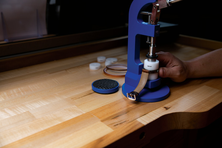 Quartz Watch Maintenance – Secrète Fine Jewelry