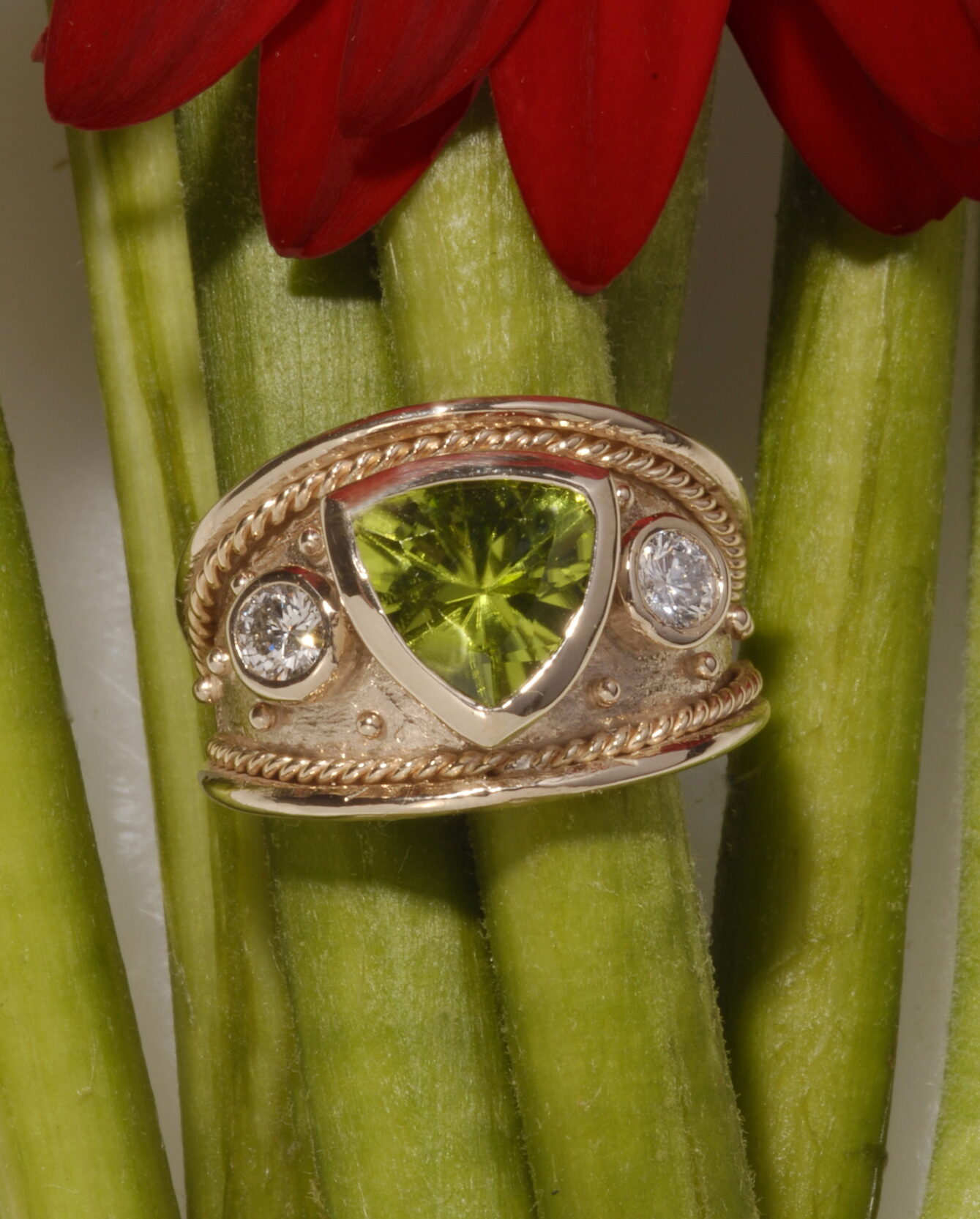 Peridot Stone: Pronunciation, Colors, Meaning & Types