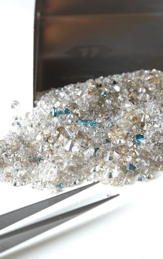 Understanding Diamond Color with Science - Secrète Fine Jewelry